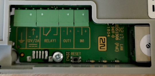 Device Connectors | 2N IP Solo | Detailed user manuals for 2N devices | 2N